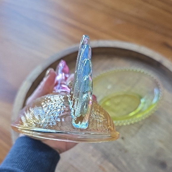Art | Glass Hen On A Nest Tri Color | Poshmark